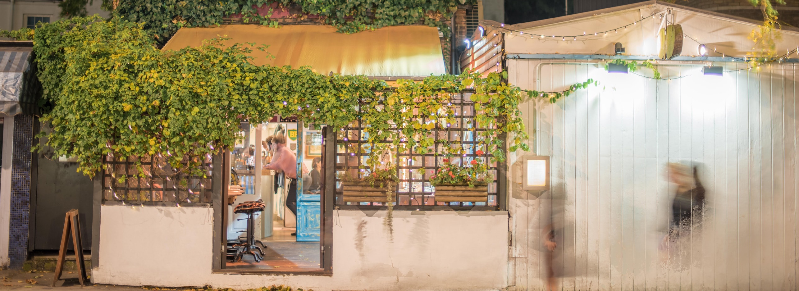 Restaurant in Notting Hill / Kensington - The Shed